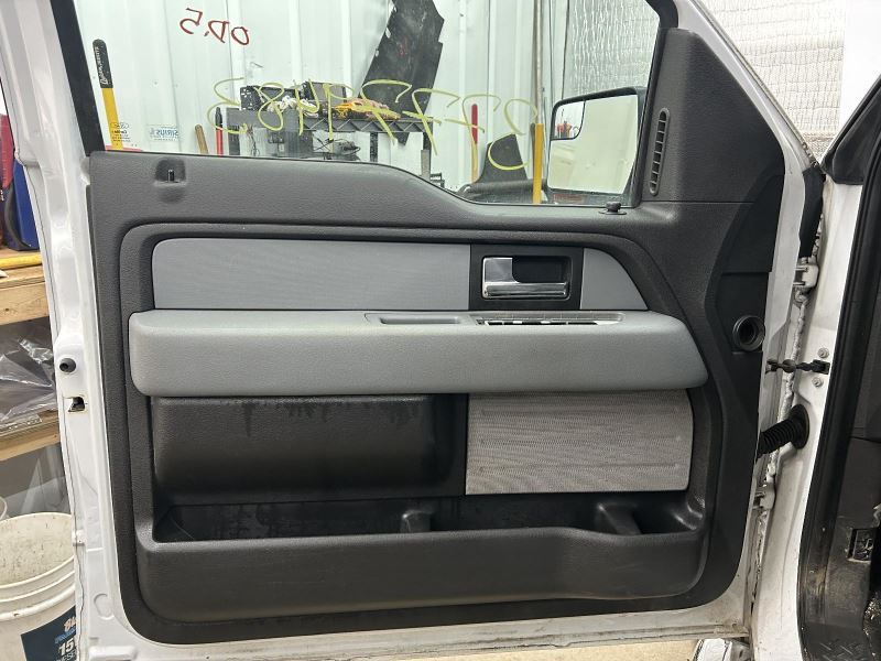 2014 FORD F150 Driver Side Front Door Trim Panel | eBay