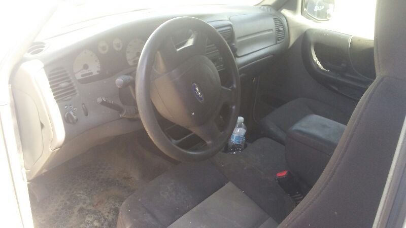 Used 2004 Ford Ranger Front Body Fender Moulding Alternate Fender