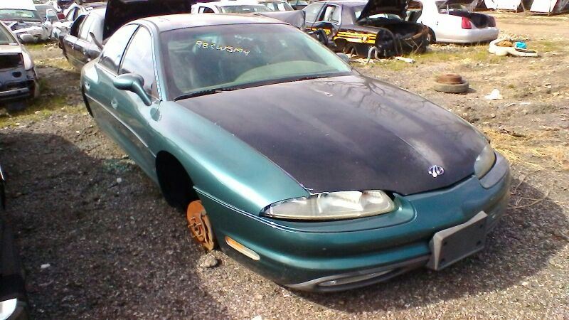 Used 1998 Oldsmobile Aurora Glass And Mirrors Front Door Glass Le