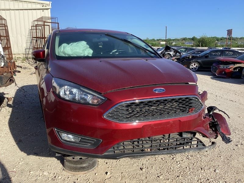 Used 2016 Ford Focus Lights Headlight Right Hid, St, R. Part 4149